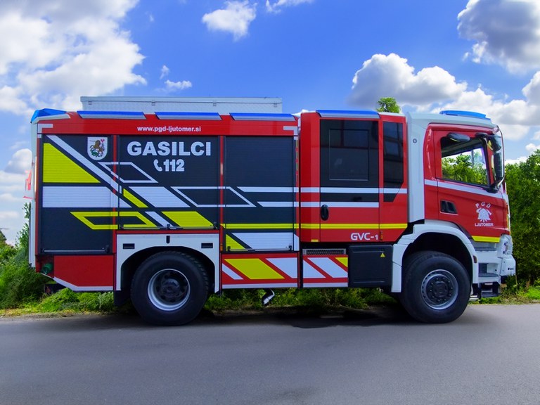 Isporuka vatrogasnog vozila GVC-1 — Ziegler Vatrogasna vozila
