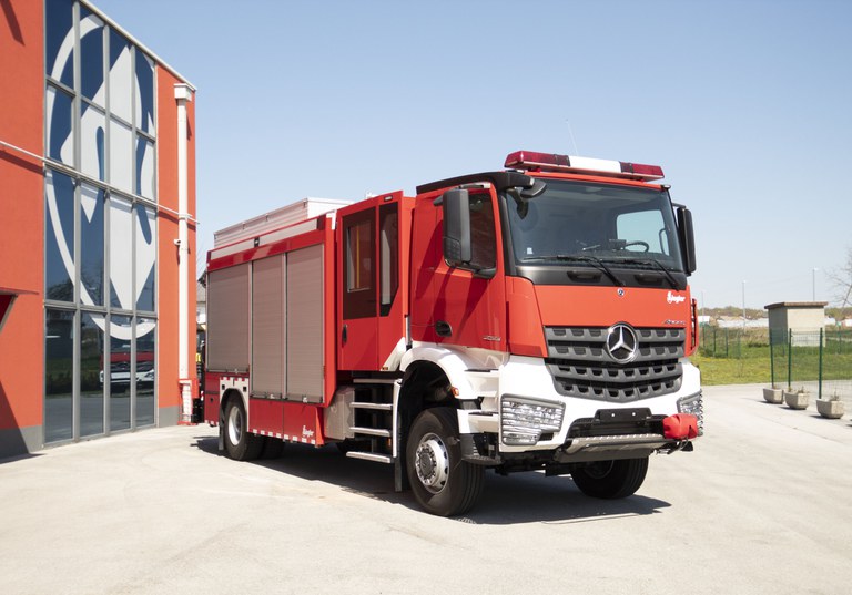 Isporučena četiri vozila RW-C — Ziegler Vatrogasna vozila